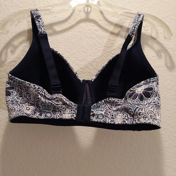 Playtex | Intimates & Sleepwear | 32 Playtex Side Smoothing Bra Like ...